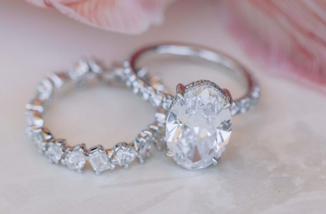 Solitaire vs. Three-Stone Engagement Rings: Deciding Factors - The ...